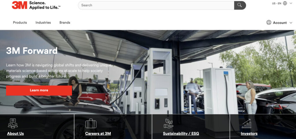 5 Best Customer Centricity Examples That Win Customer Praise and Loyalty